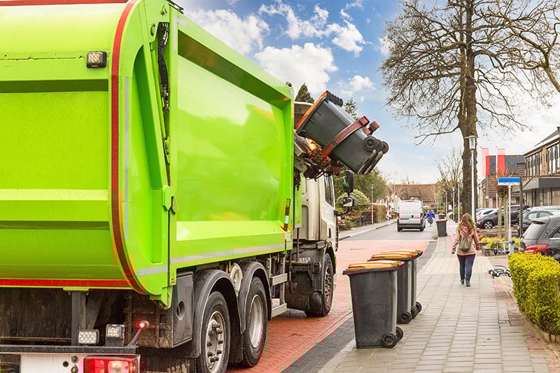 Upgrading Waste Collection Fleets with Modern Industrial Controllers